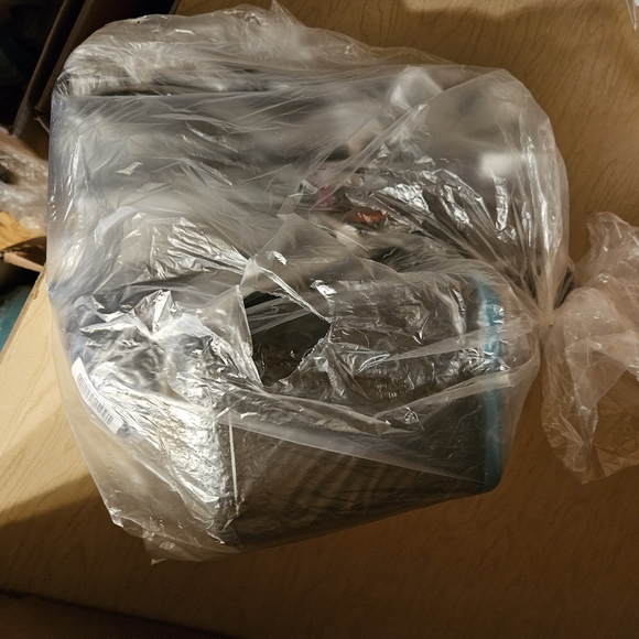 Tupperware | Kitchen | Tupperware 5 Pc Starter Set Serving Untinsel ...